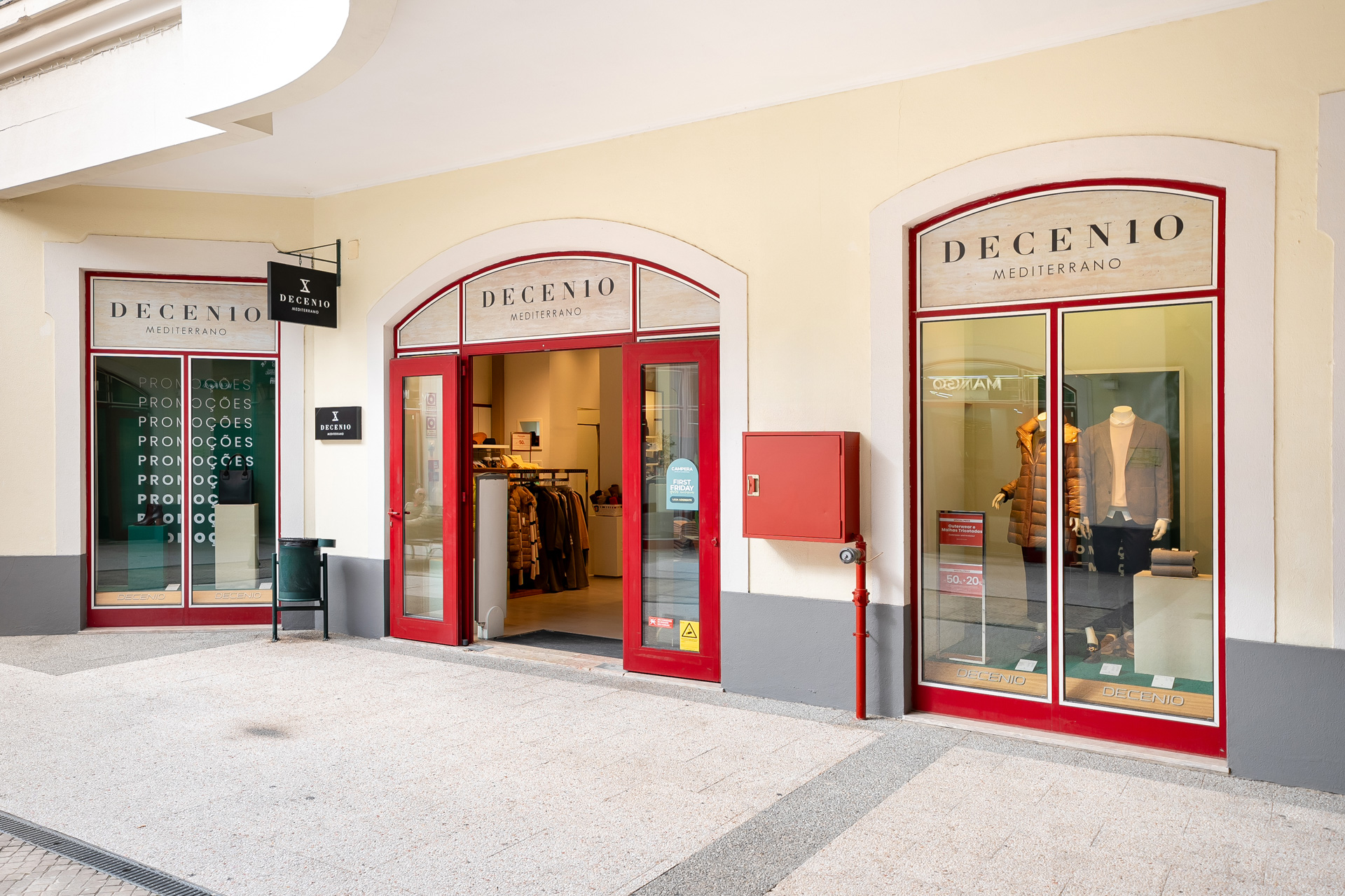 Decenio - Campera Outlet Shopping