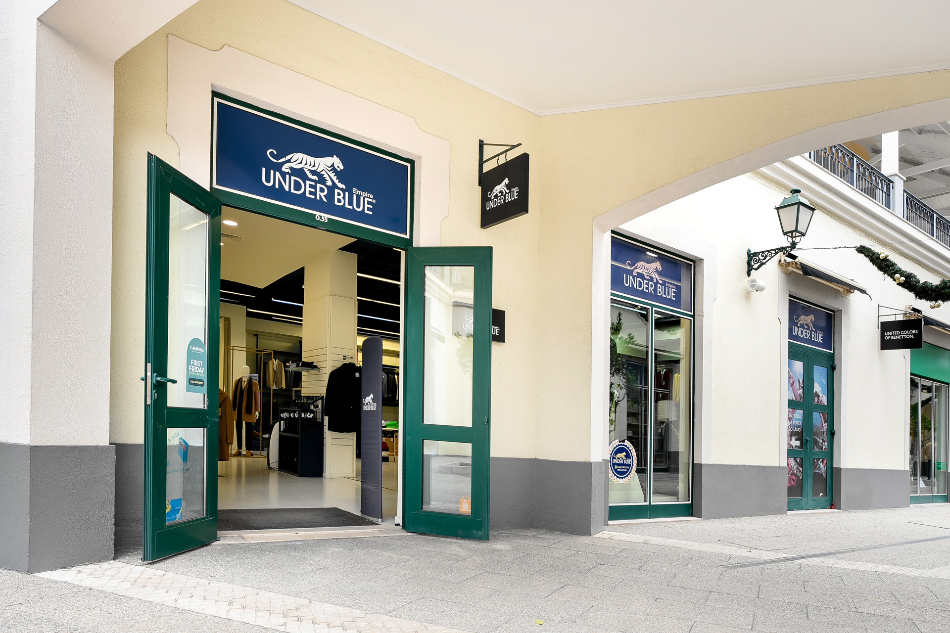 Under Blue - Campera Outlet Shopping